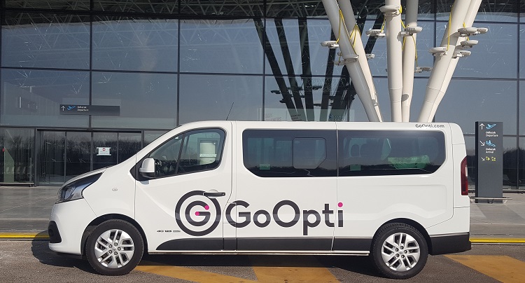 Trasferimenti comodi e convenienti da/per: Aeroporto Pleso di Zagabria ...